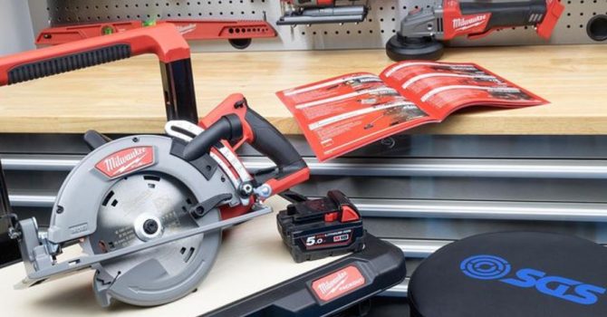 15 Types of Electric Saws: With Main Uses & Pictures