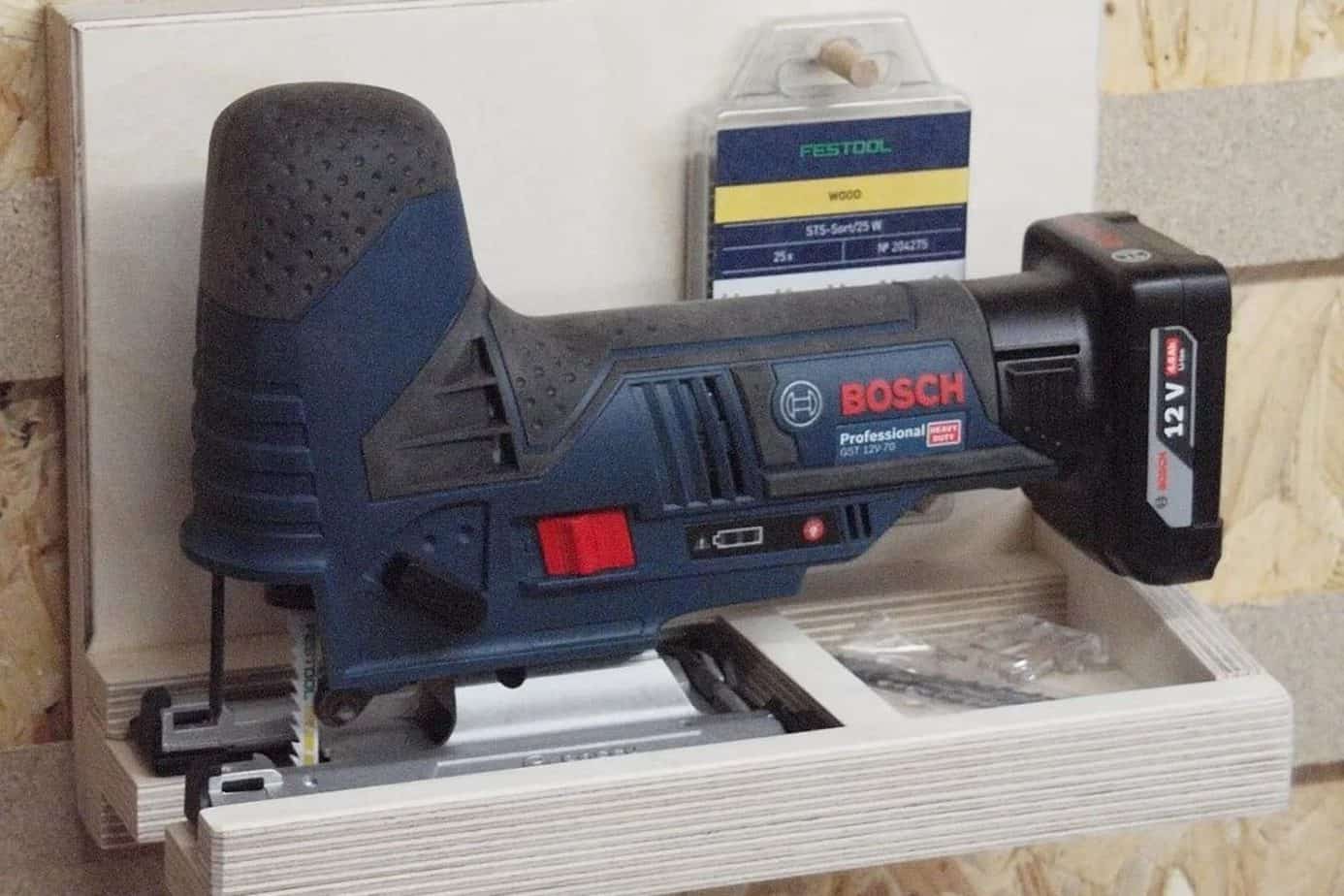 Reciprocating Saw vs Jigsaw – Which One Is Right For You?