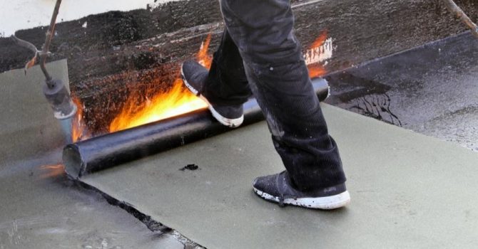 How to Seal a Flat Roof: Step-by-Step Guide From Pro