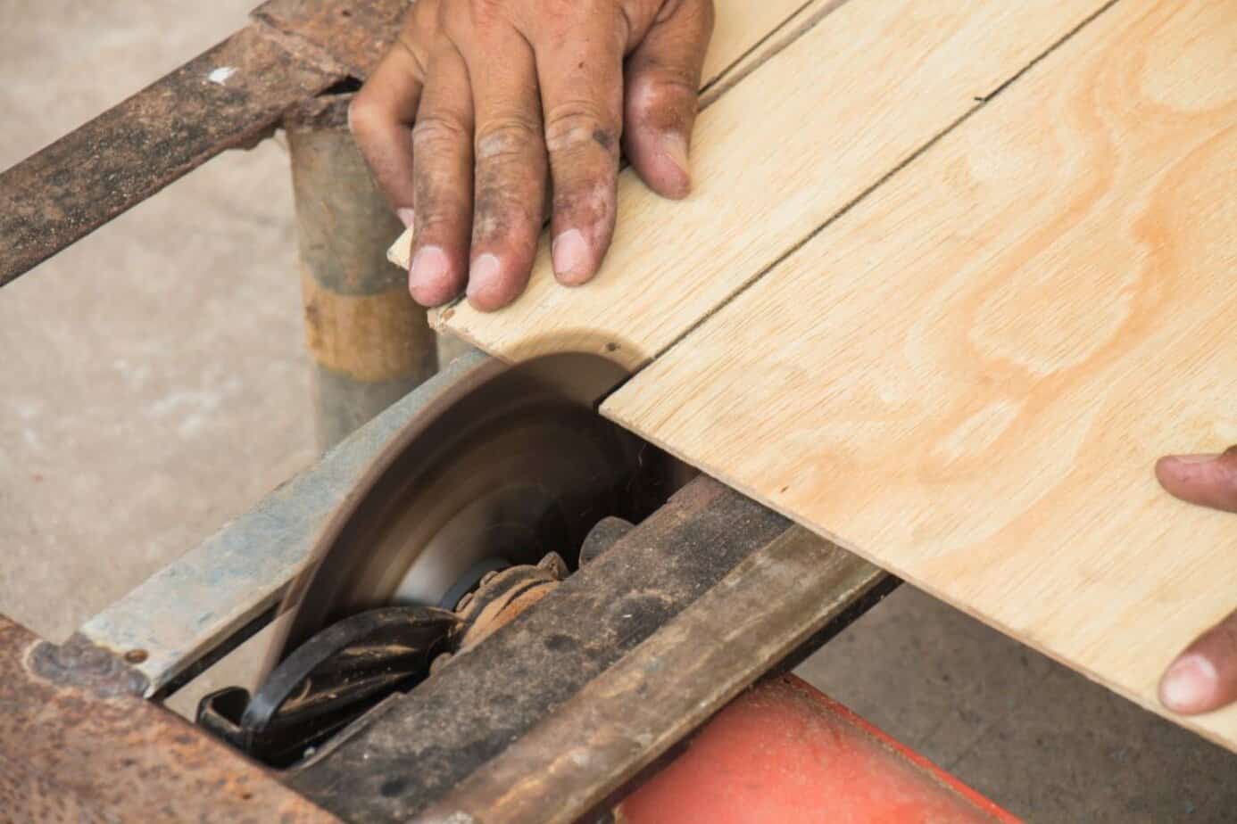 How To Rip Long Boards On Table Saw - Tools n Goods